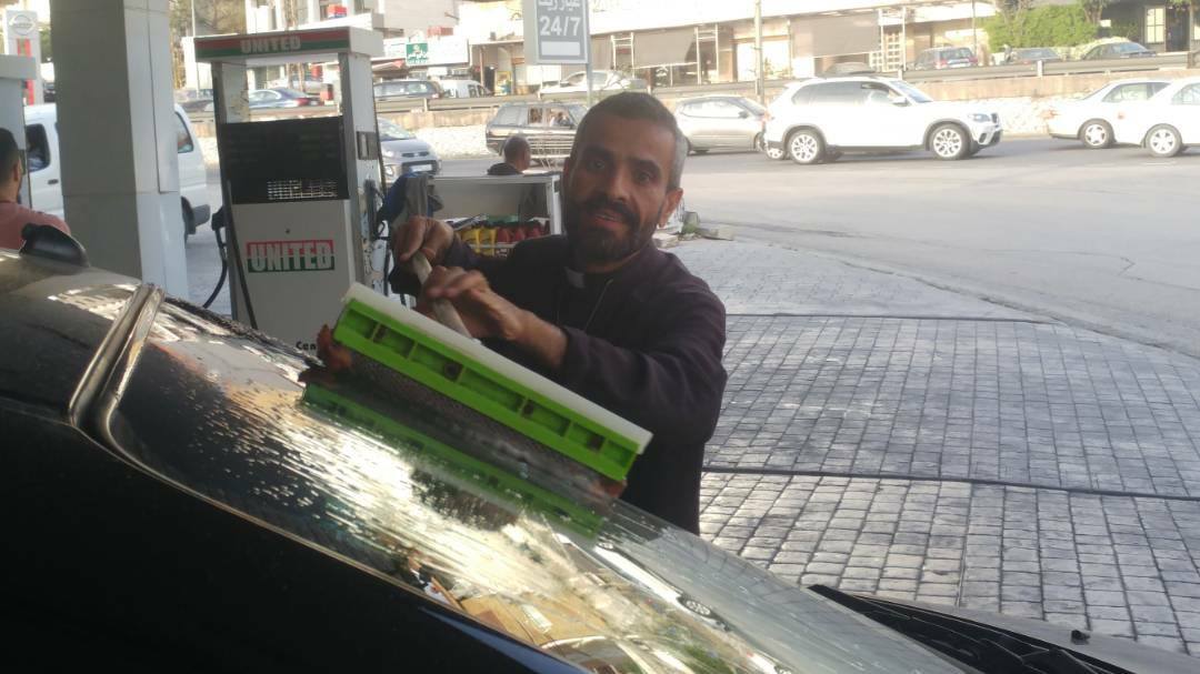 How a Lebanese Priest Celebrated Labor Day | Blog Baladi