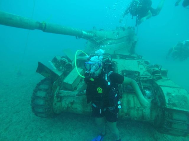 Ten Old Army Tanks Sunk in Sidon’s Sea To Create new Habitat for Marine ...